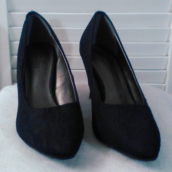 Maurices | Shoes | Black Lace Heels Pumps Maurices 9m Lauren | Poshmark